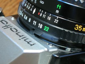 What is f stop and how to use it - Photeeq